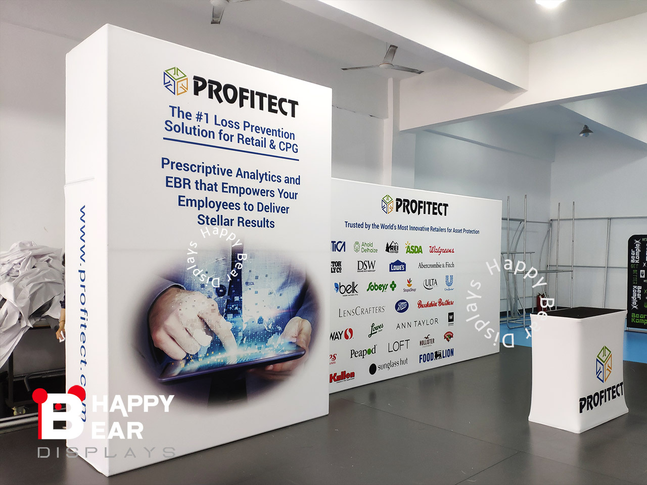 Quick Booth Z-06 20ft (storage and TV support)